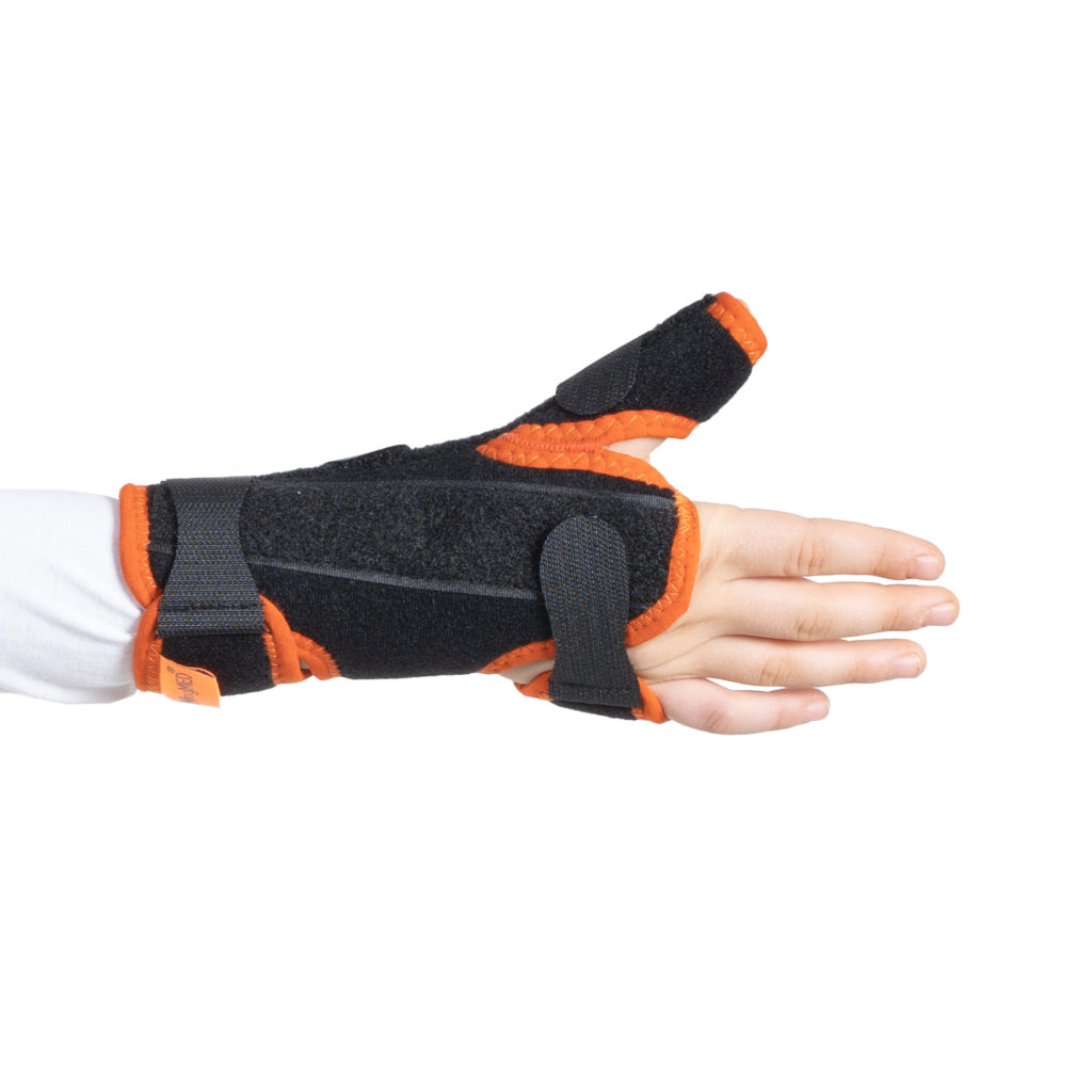 Pediatric Wrist Splint With Thumb Support | Wingmed Orthopedic Equipments